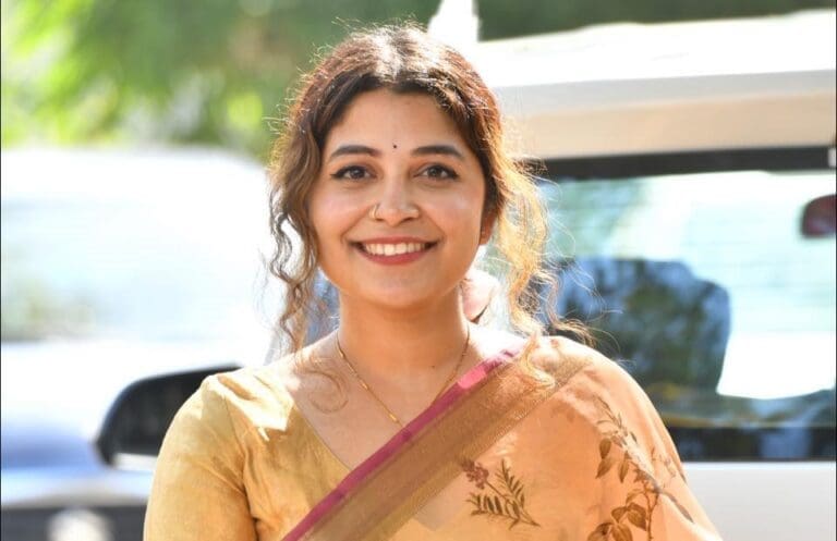 Damini Bhatla Wiki, Biography, Age, Family, Height, Movies, Shows, Boy ...