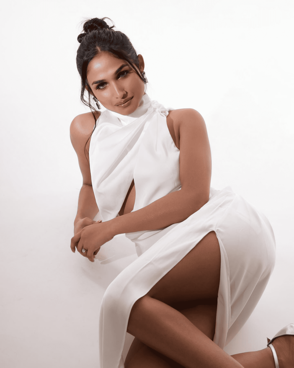 Kashish Kapoor (Biggboss Hindi) Biography, Wiki, Height, Weight, Age ...