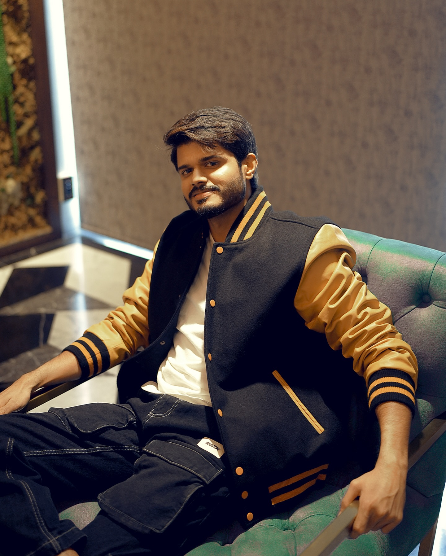 Anand Devarakonda Wiki, Biography, Age, Height, Weight, Wife ...