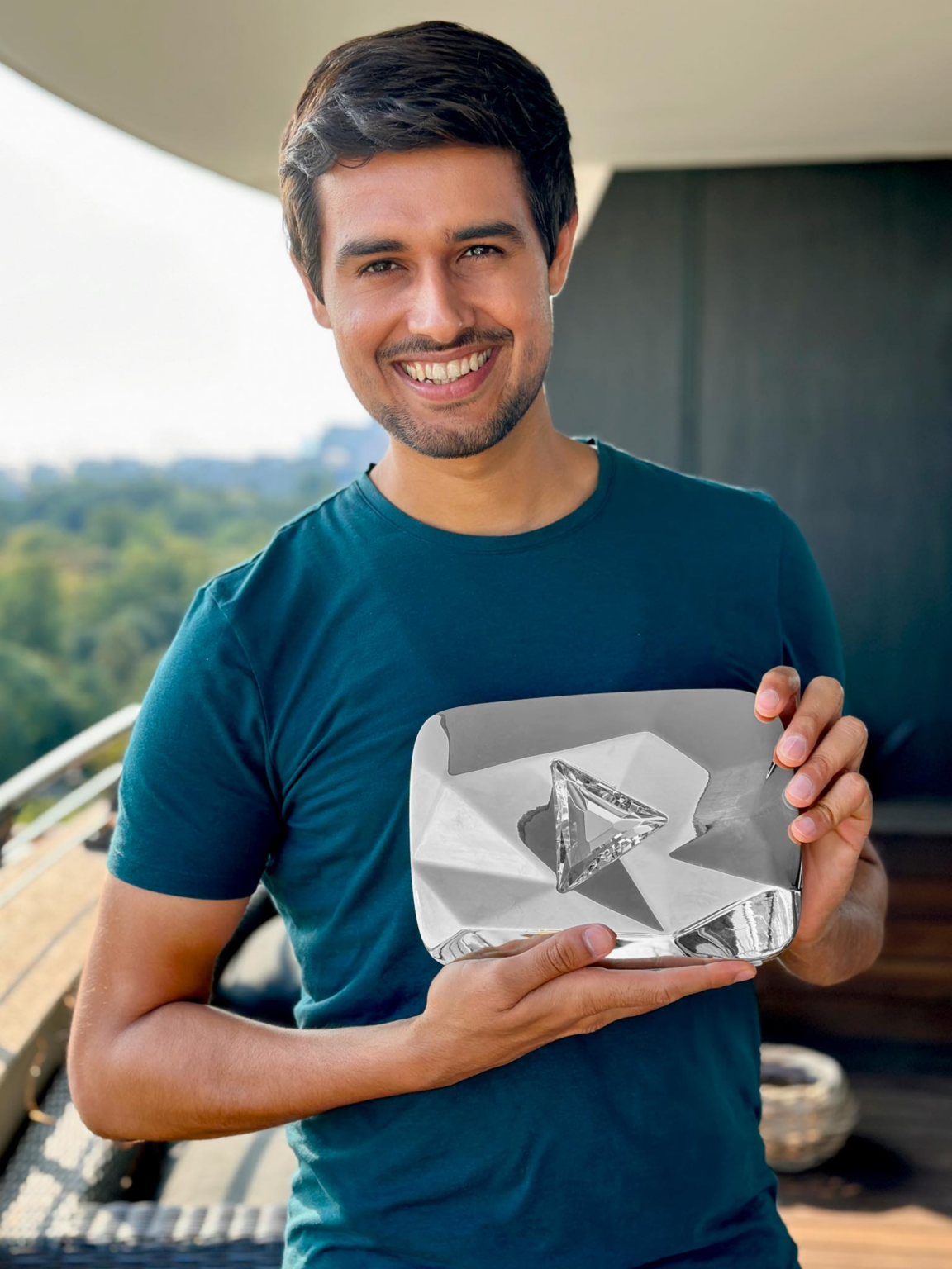 YouTuber Dhruv Rathee Biography, Personal, Education, Early Life ...