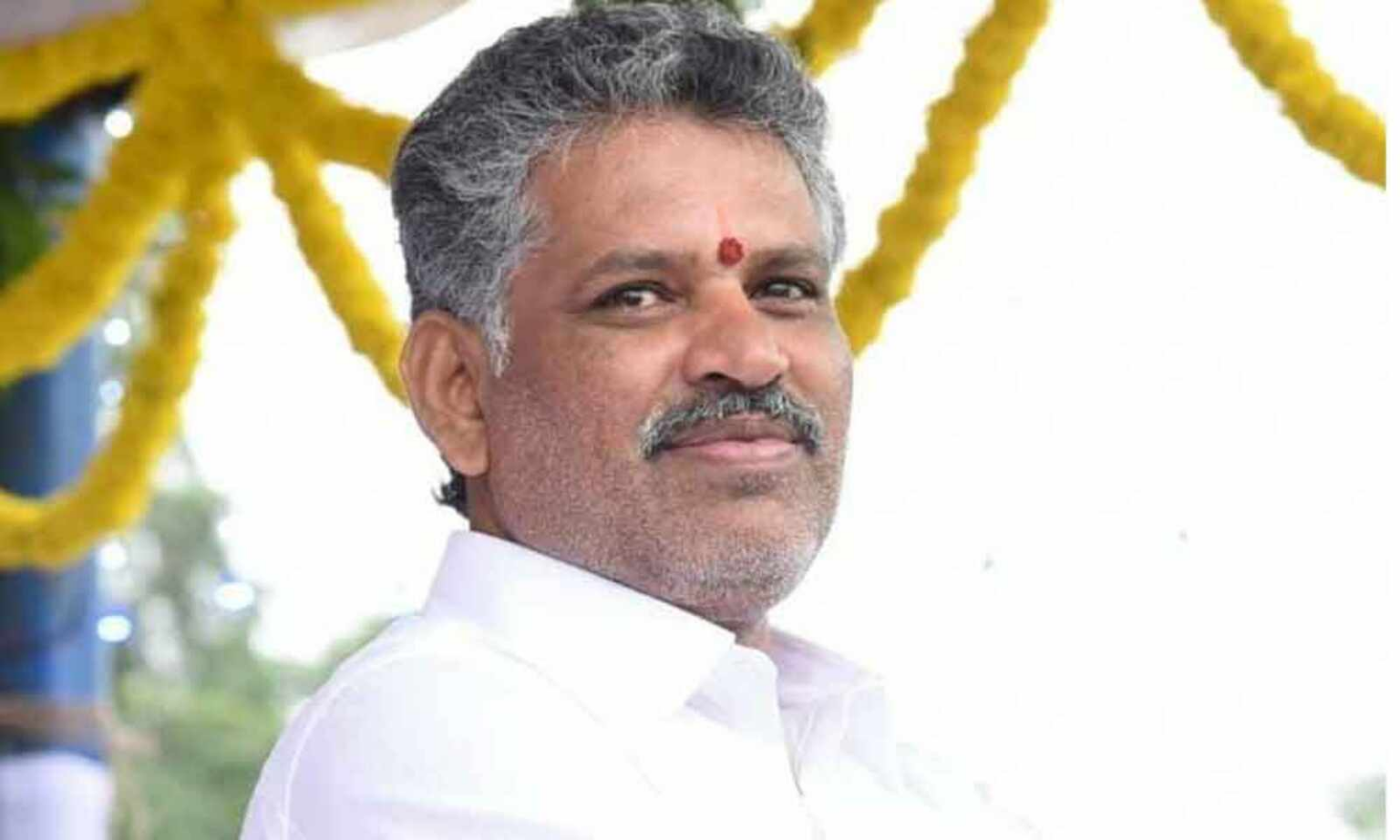 Chevireddy Bhaskar Reddy Biography, Age, Spouse, Family, Native, Political party, Wiki, and ...