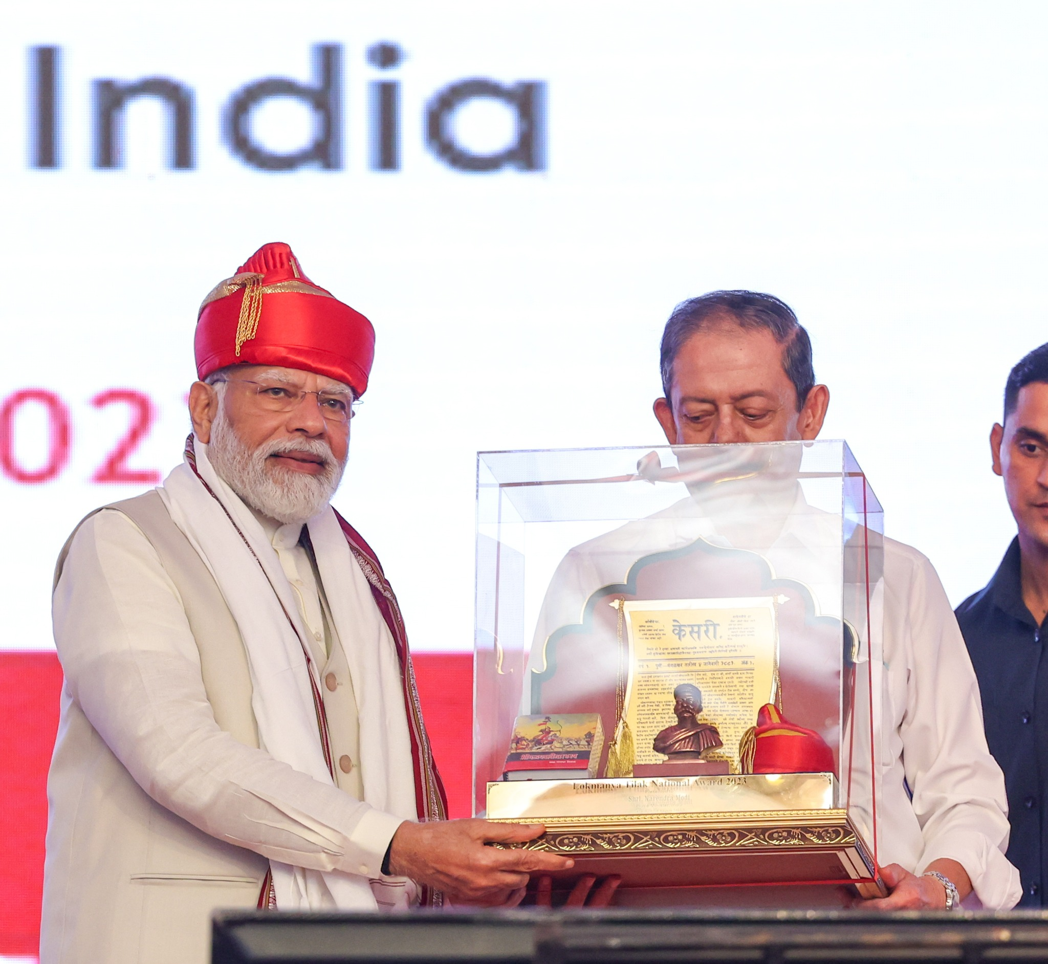 Narendra Modi Biography, Age, Spouse, Family, Native, Political party ...