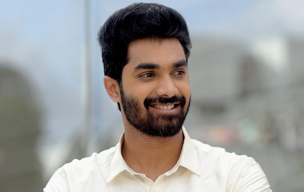 Adarsh Gowda HS Wiki, Biography, Wife, Father, Family, Serials, Movies ...