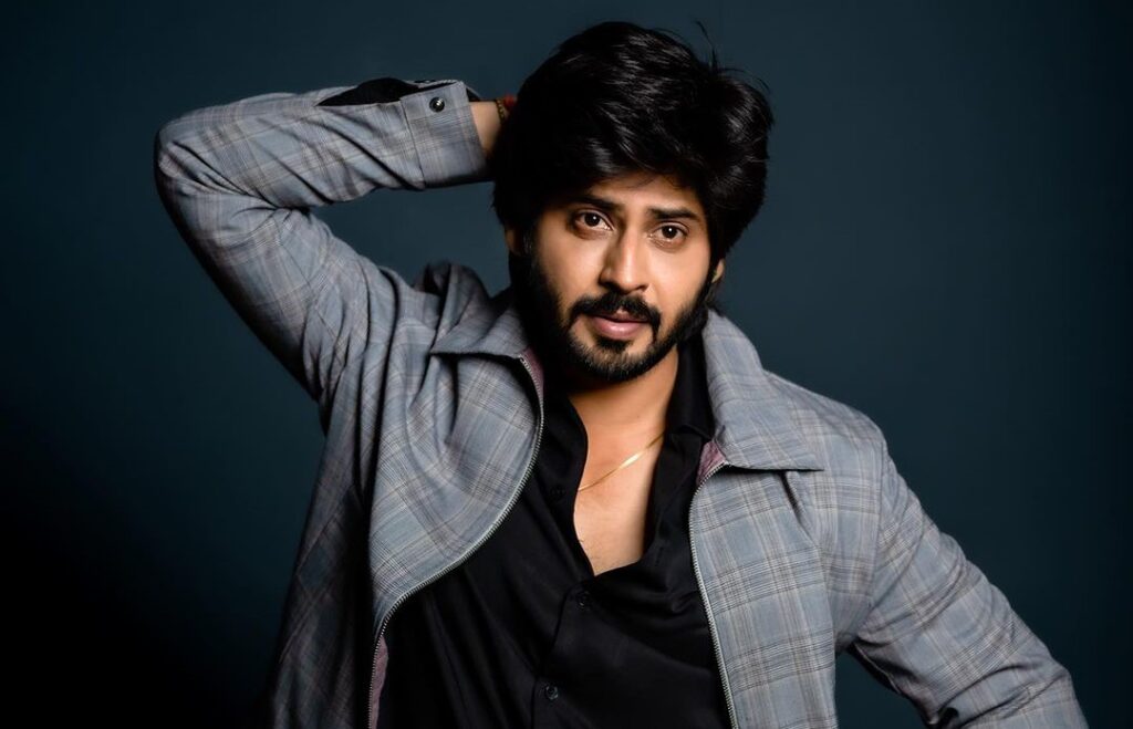 Amardeep Chowdary (Bigg Boss Telugu 7) Biography, Age, Wife, Marriage, Family, Serials, Movies ...