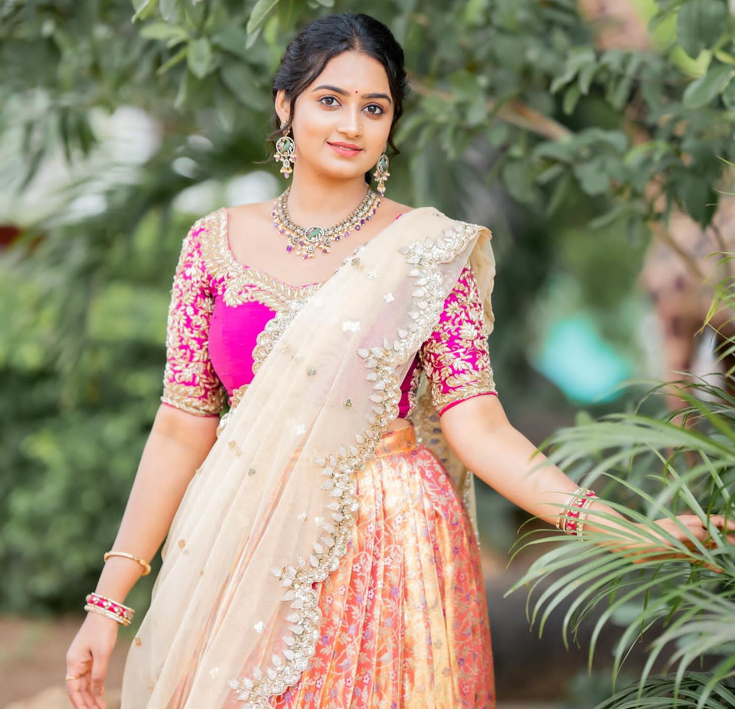 Likitha Murthy Age, Family, Images, Biography, Serials, Wiki & More ...