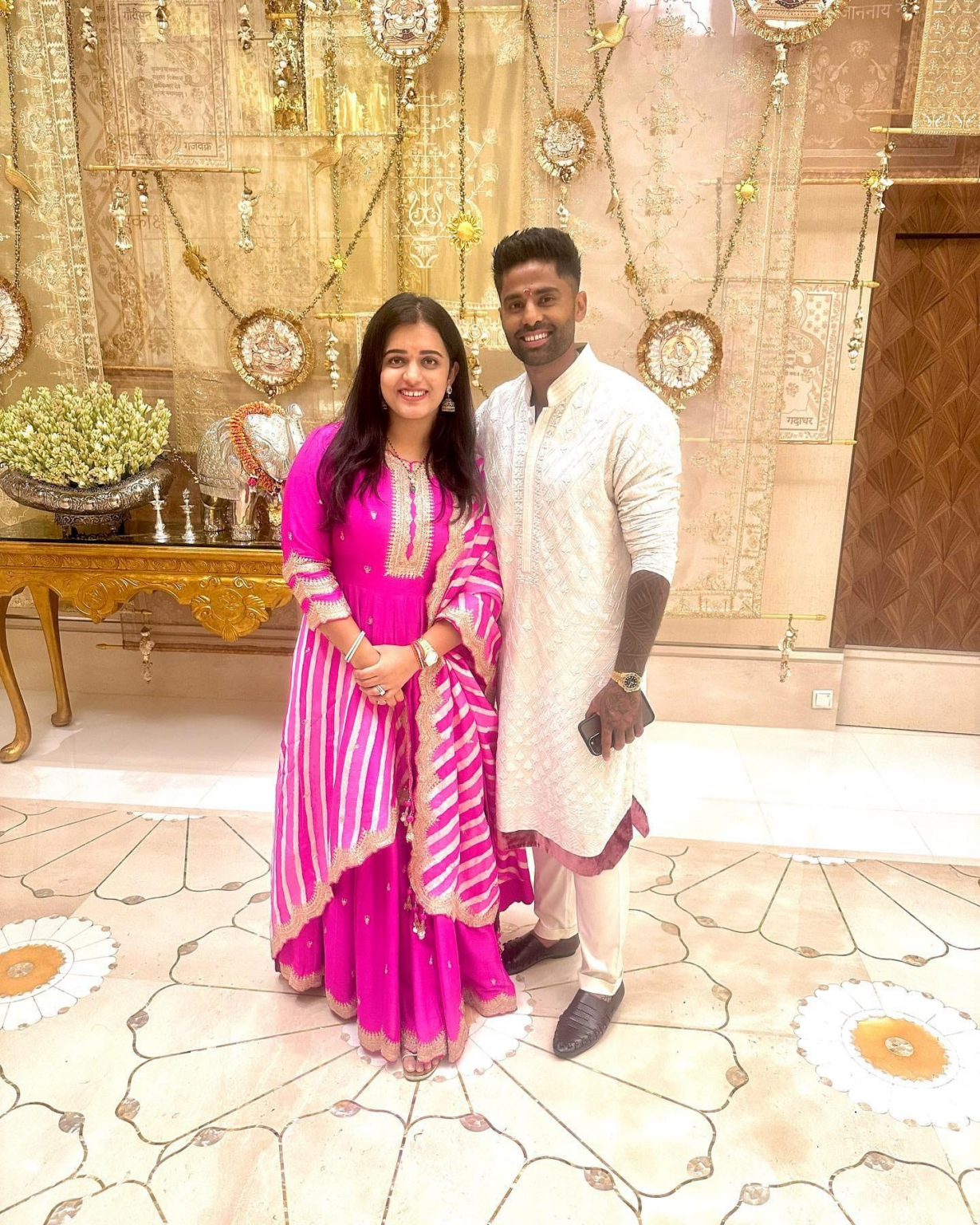 Suryakumar Yadav Biography, Profile, Age, Country, Cricket Stats, Wife ...